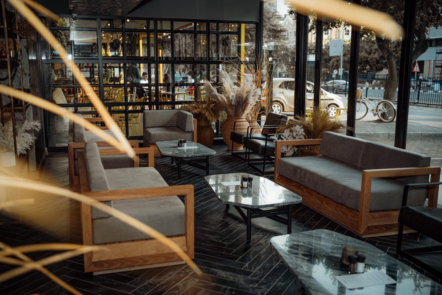 Project Solo restaurant Oak wall cladding | Finfloor