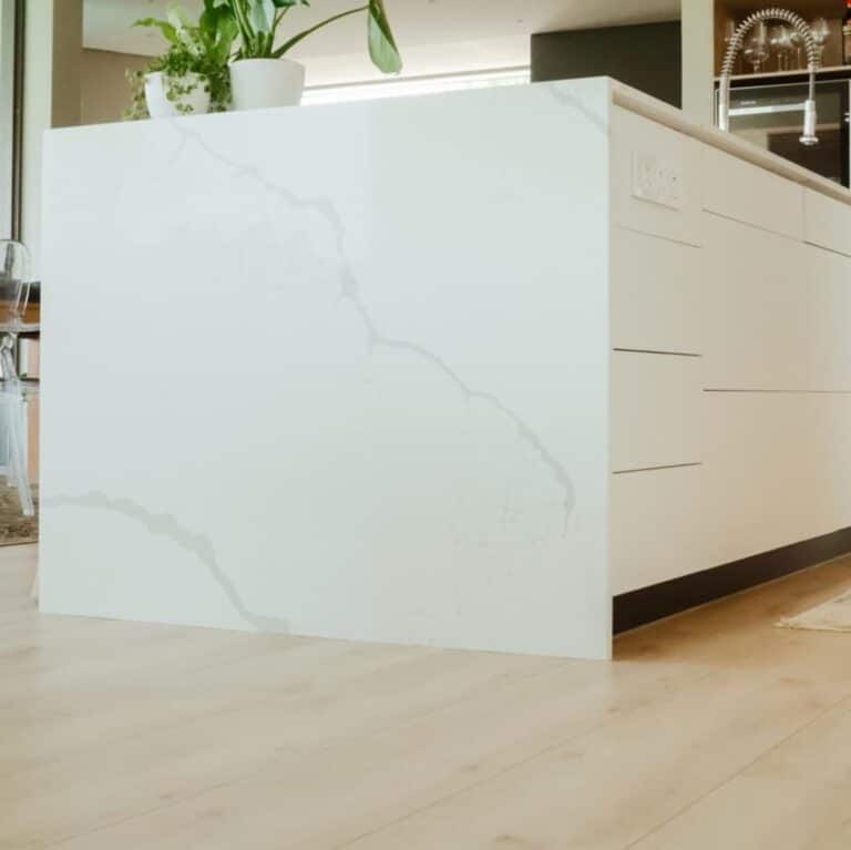Black Forest Plus Maple Mist | FINFloor | Wholesale Distributor of ...